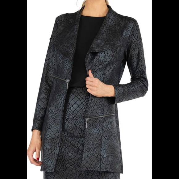eva varro | Jackets & Coats | Eva Varro Barcelona Long Jacket Gator ...
